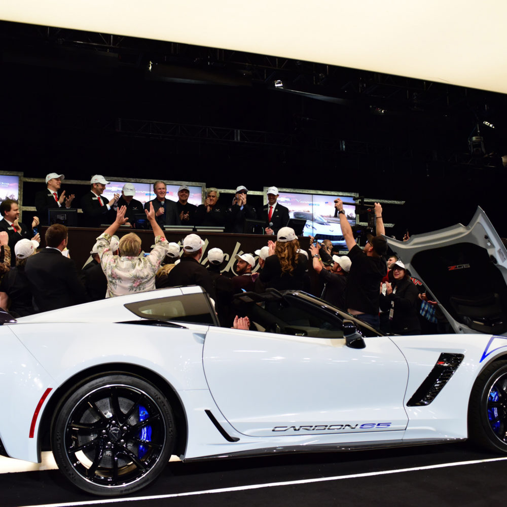 Chevrolet Corvettes Raise $2.325 Million at Barrett-Jackson to Benefit ...
